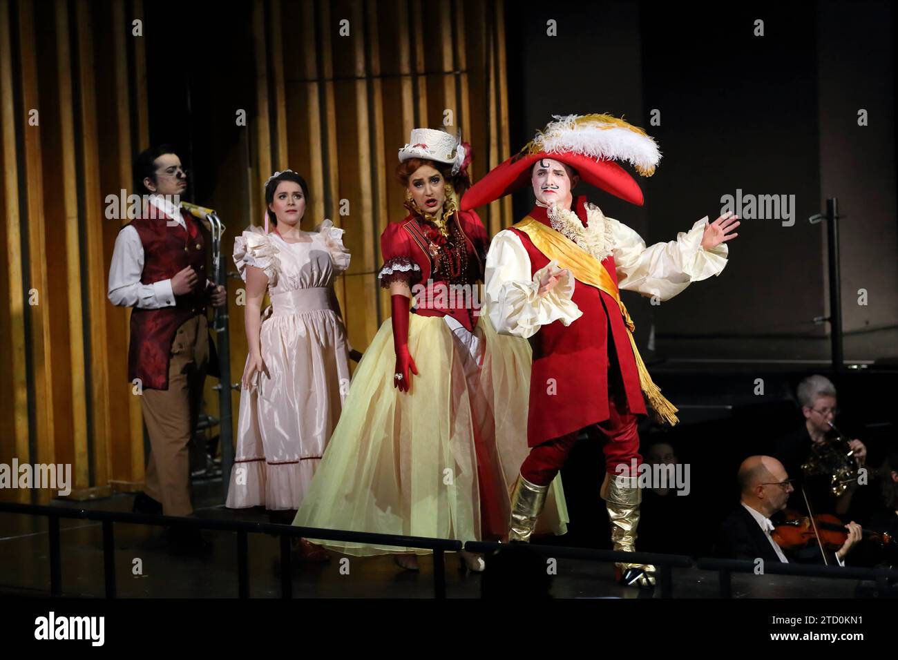 Ferhat Baday als Hofmeister, Julia Schaffenrath als Adolpha von ...