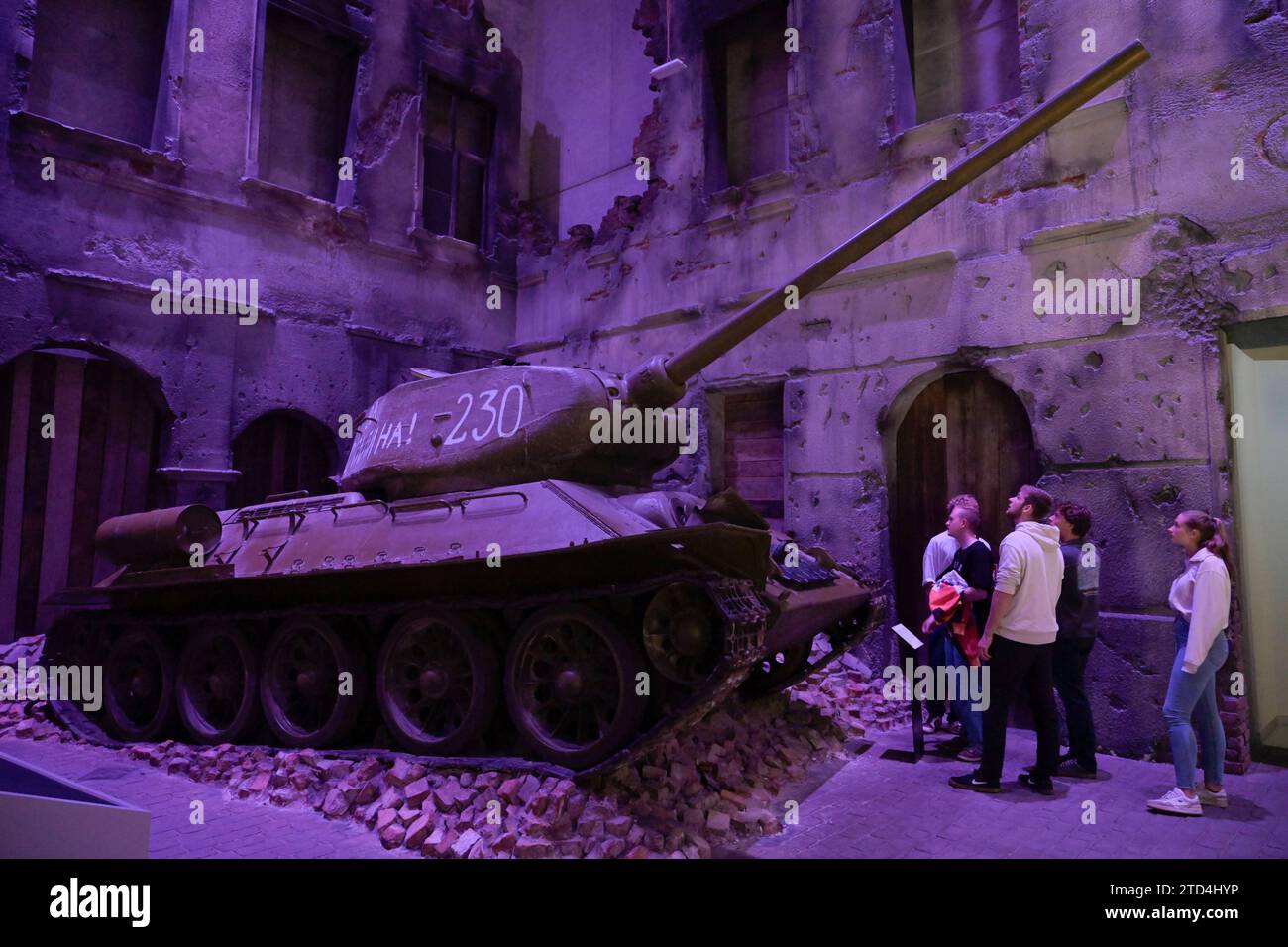 Russischer T-34 Panzer, Museum des Zweiten Weltkriegs - Muzeum II Wojny ...