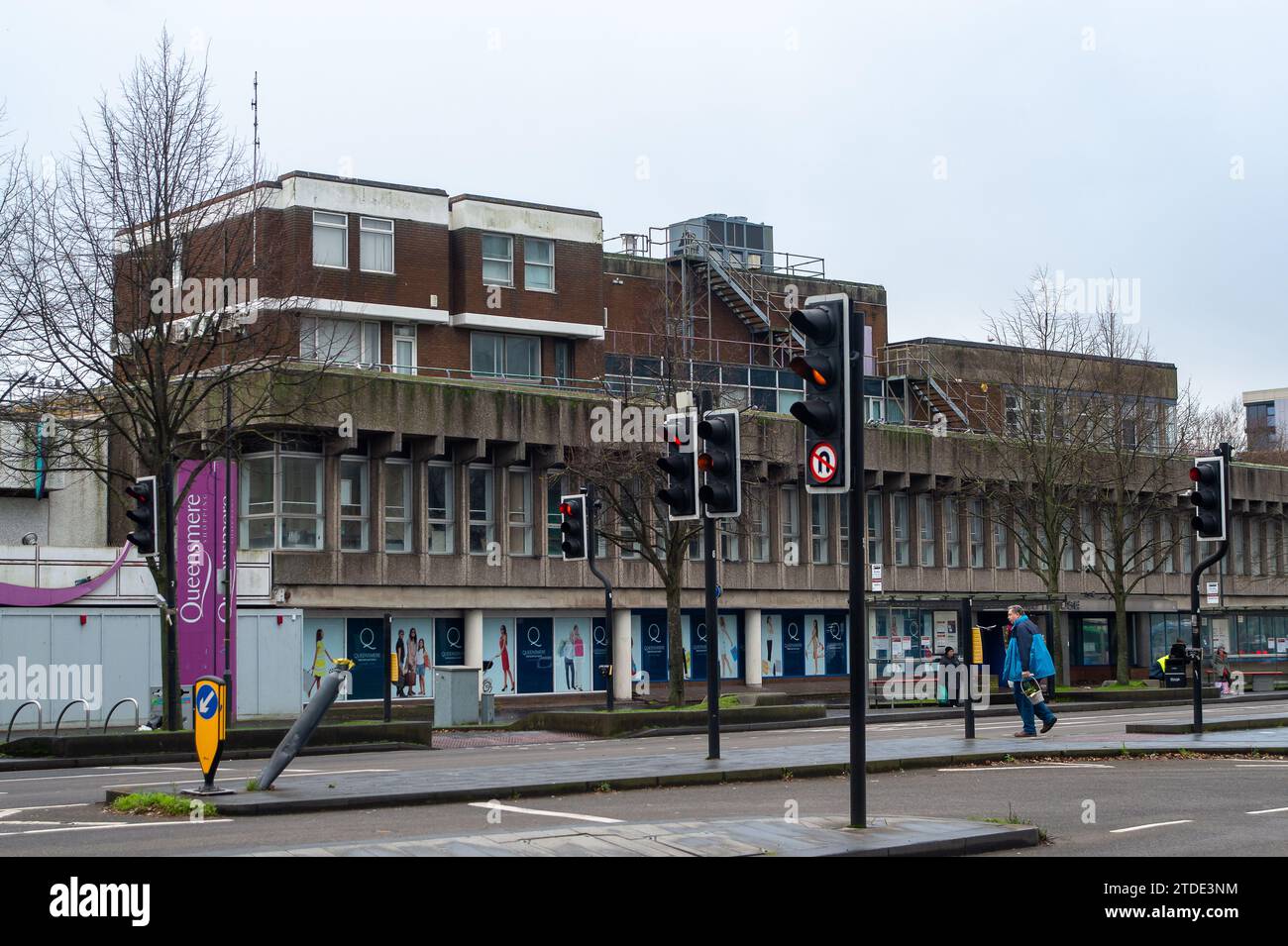 Slough, Berkshire, Regno Unito. 16 dicembre 2023. Parte del Queensmere ...