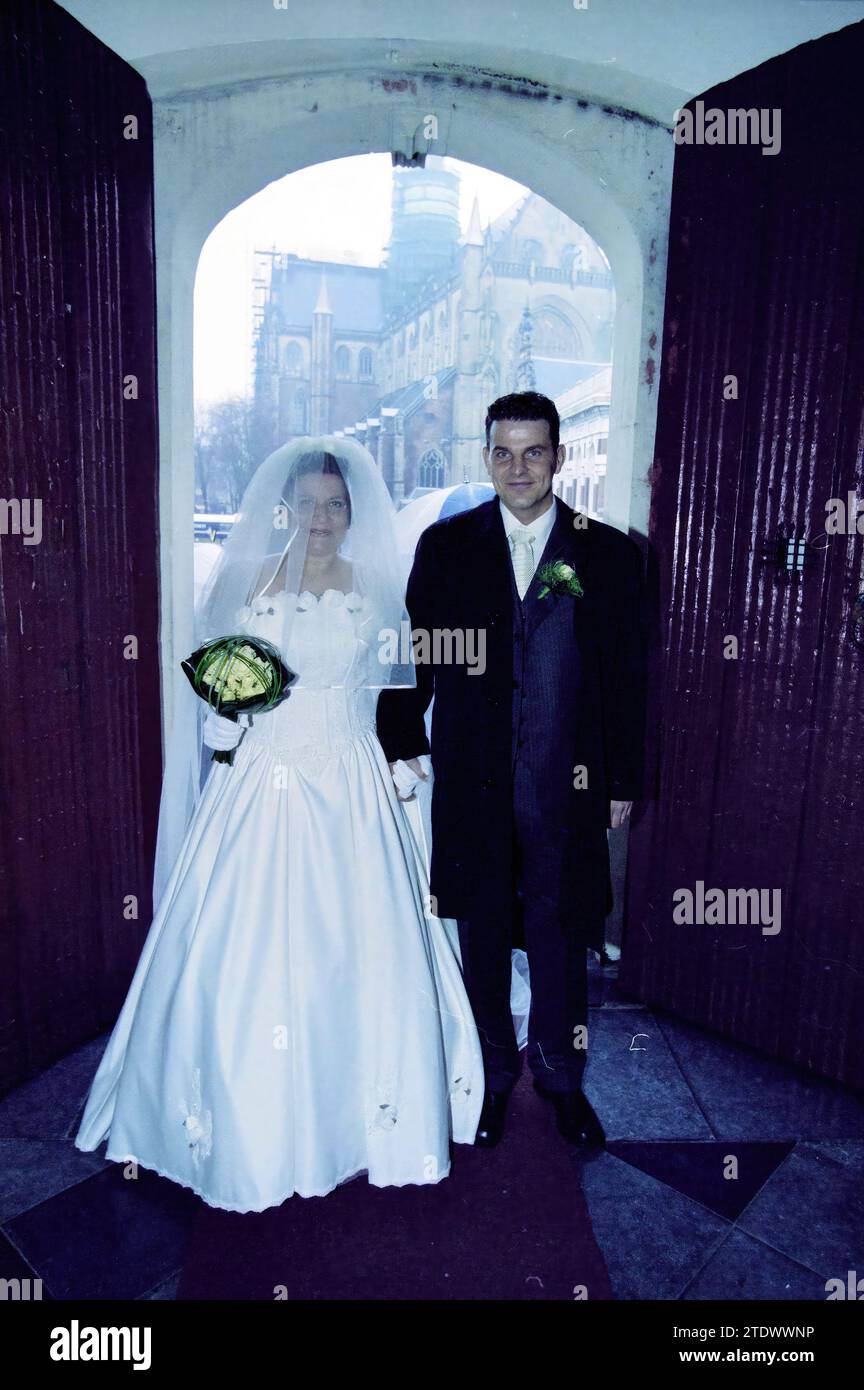 Matrimonio schrama immagini e fotografie stock ad alta risoluzione - Alamy