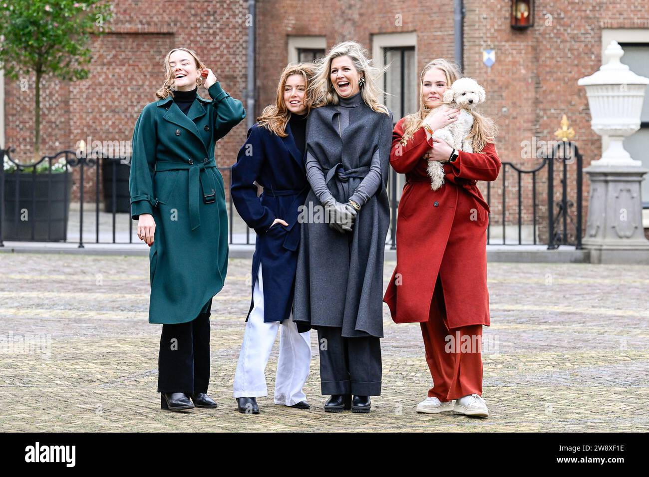 DEN HAAG, 22-12-2023, Paleis Huis ten Bosch Najaarfotosessie 2023 bij ...