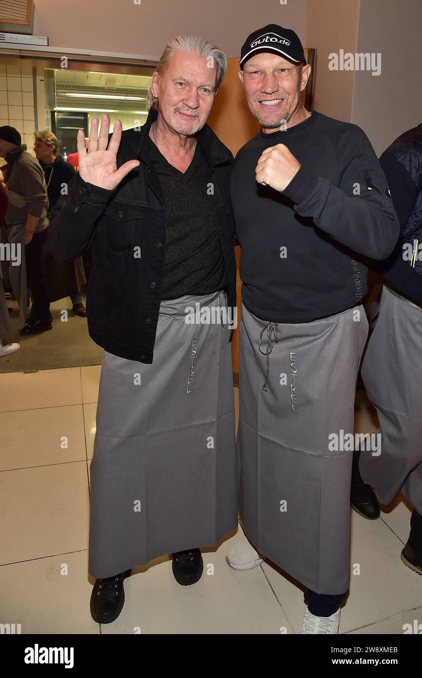 29. Weihnachtsfest für Obdachlose Jonny Logan, Sänger, Musiker, Axel ...