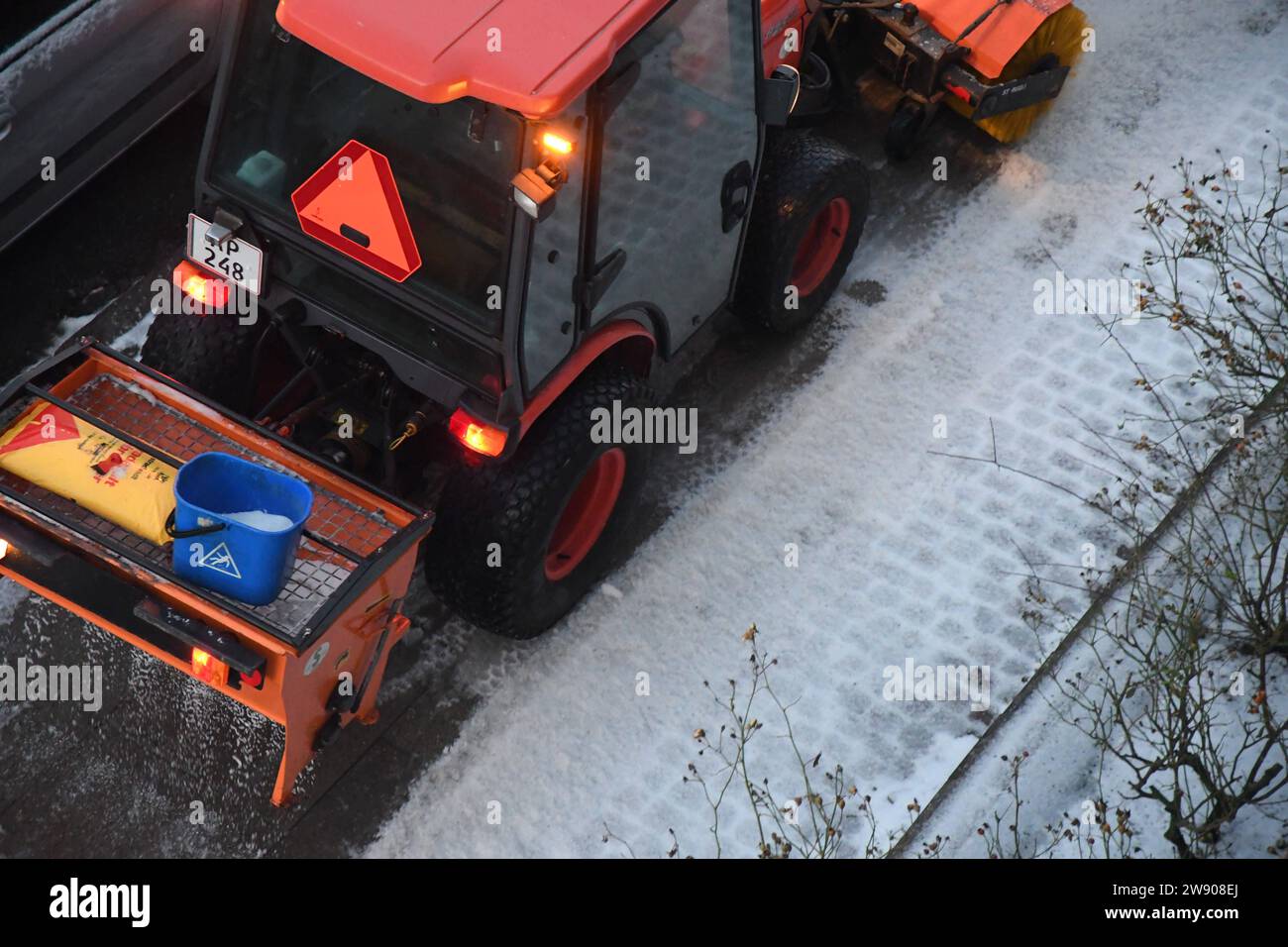 Copenaghen, Danimarca /23 dicembre 2023/caduta di neve e freddo ...