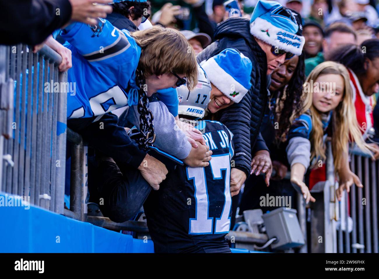 24 dicembre 2023: Il wide receiver dei Carolina Panthers DJ Chark Jr ...