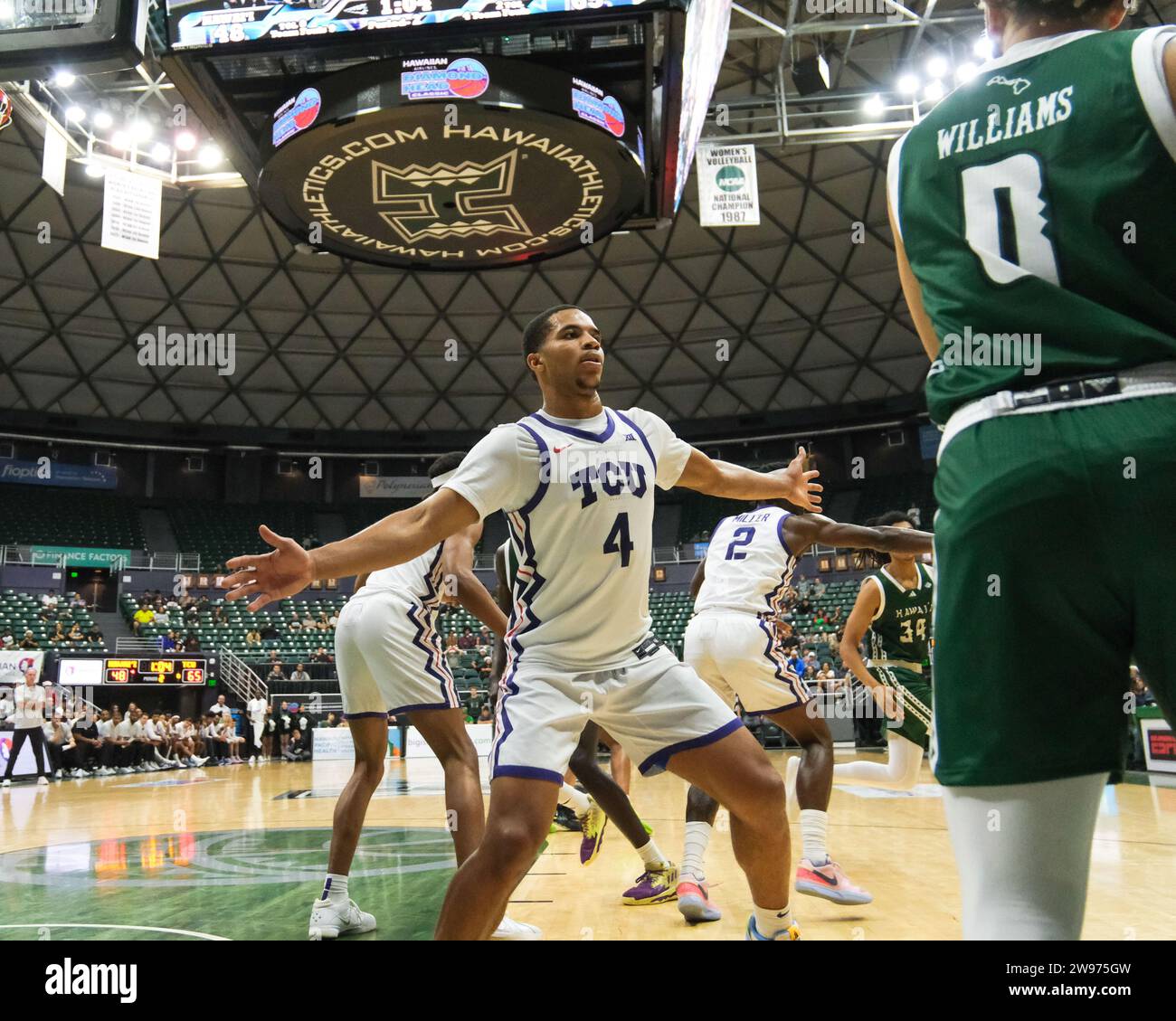 24 dicembre 2023: La guardia TCU Jameer Nelson Jr. (4) cerca di ...