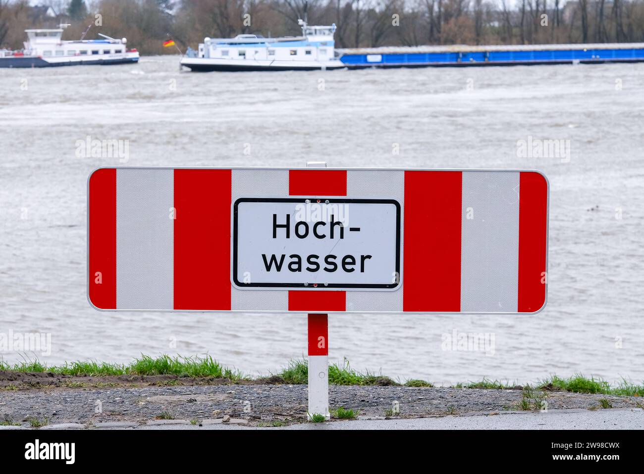 Hochwasser hochwasser hochwasser hochwasser immagini e fotografie stock ...