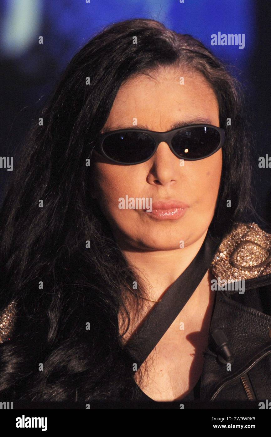 Loredana berte 2008 immagini e fotografie stock ad alta risoluzione - Alamy