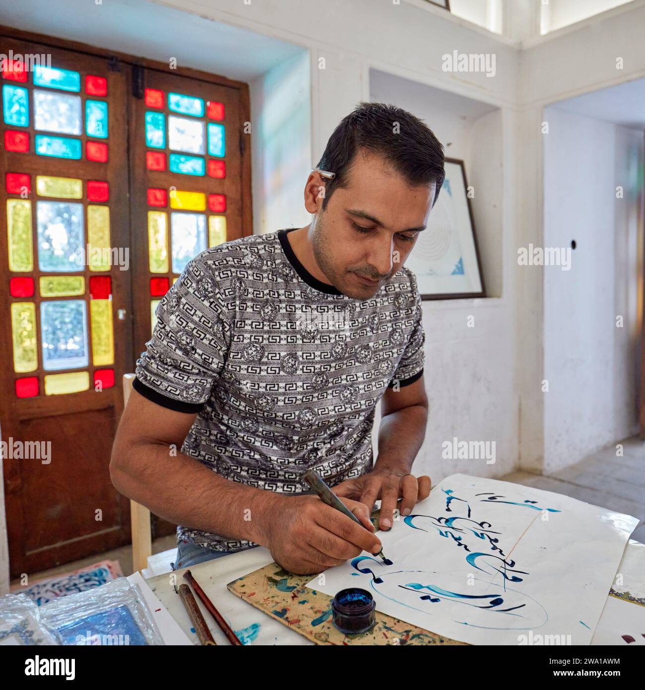 Maestro calligrafo immagini e fotografie stock ad alta risoluzione - Alamy