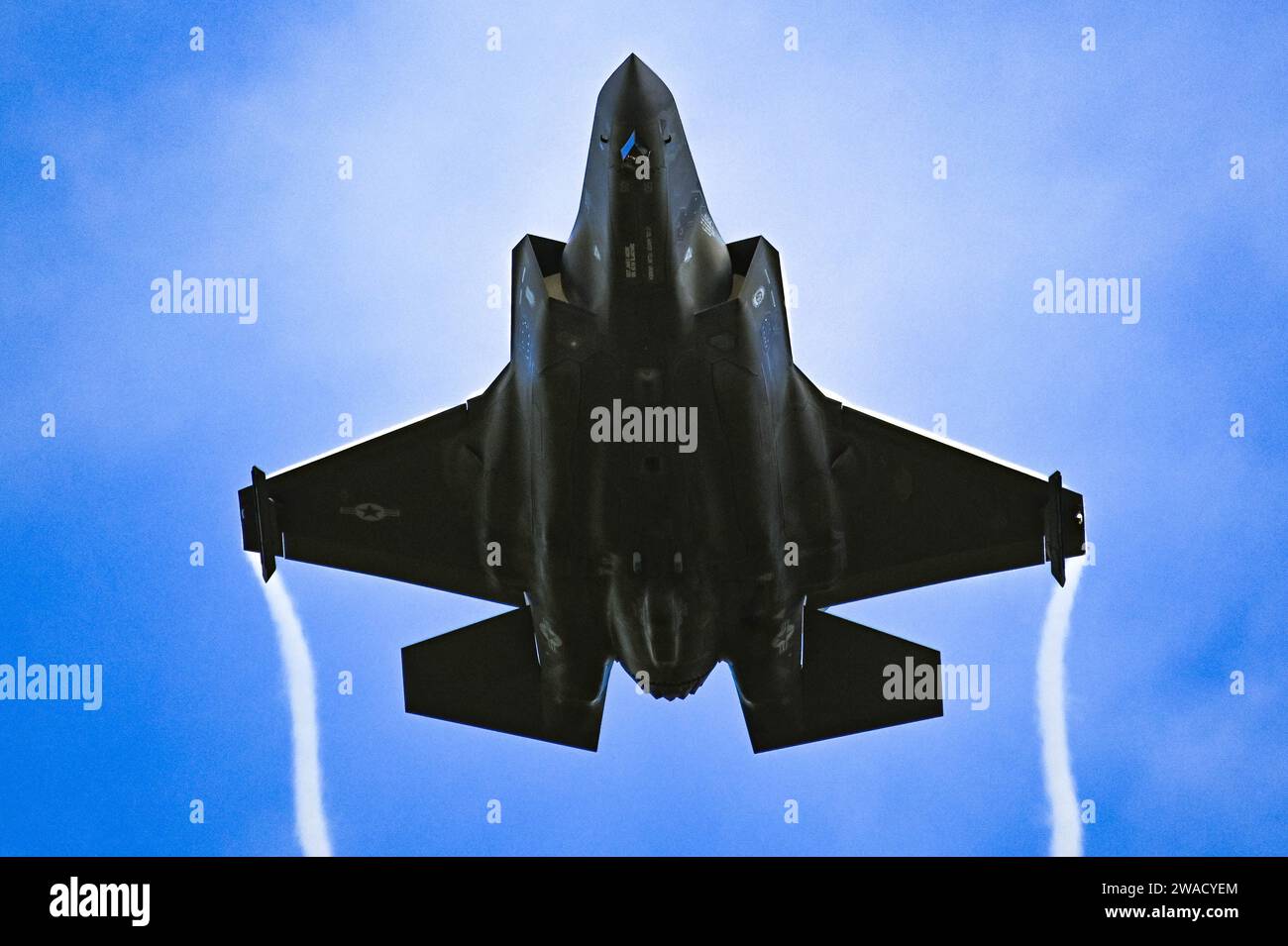 Un F-35A Lightning II della U.S. Air Force assegnato al 60th Fighter ...