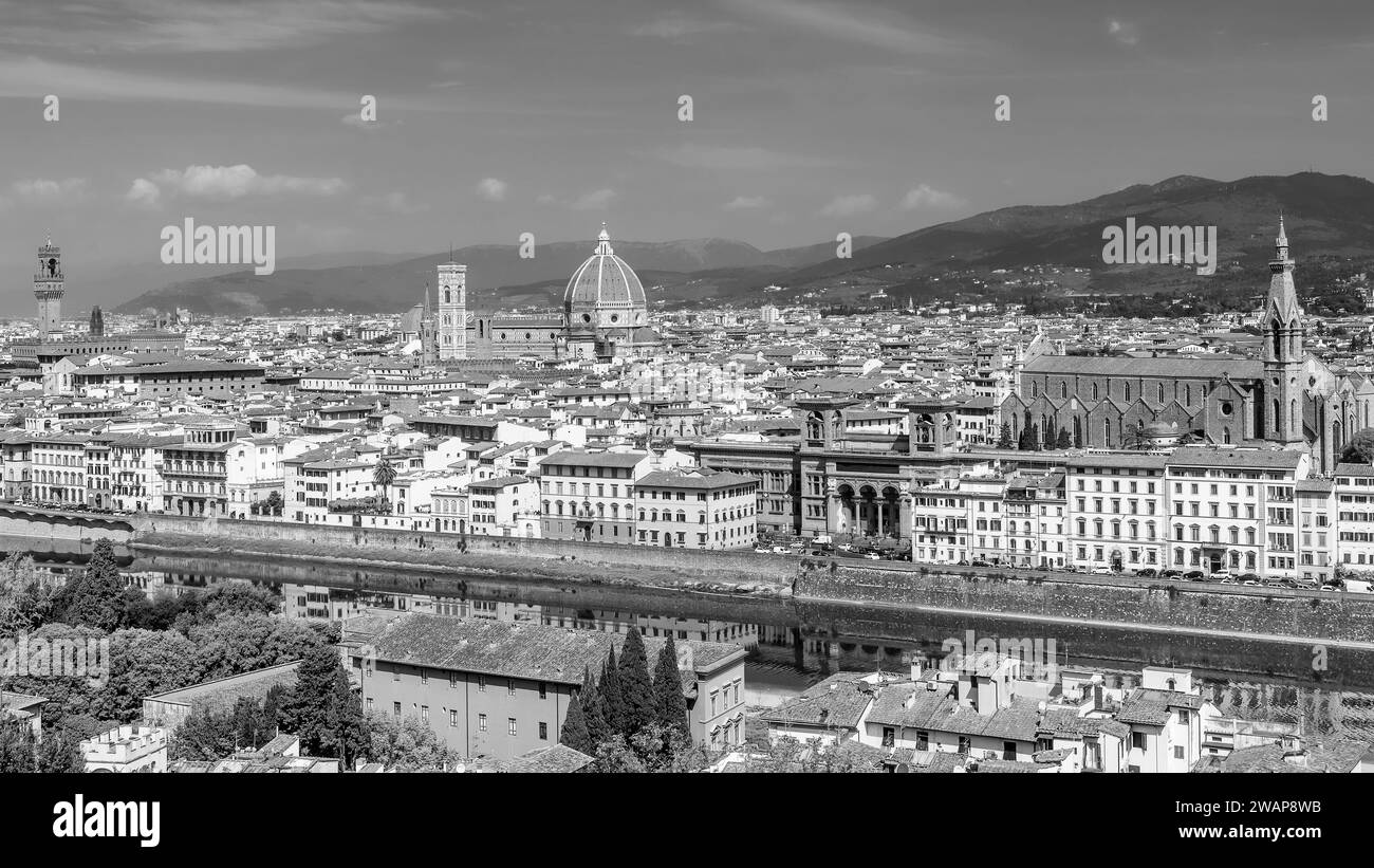 Centro storico di firenze Foto e Immagini Stock in Bianco e Nero - Alamy