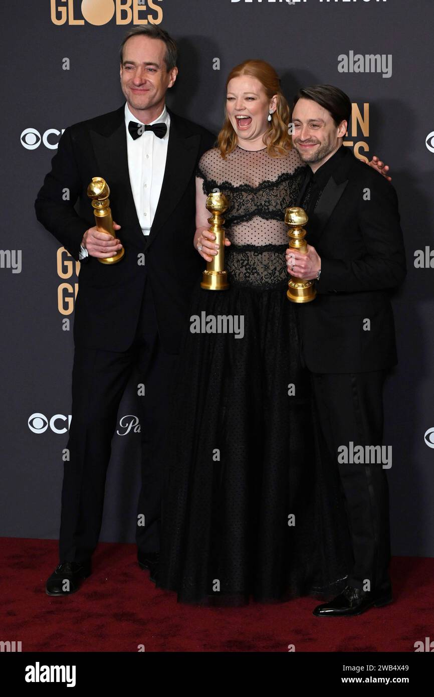 Matthew Macfadyen, Sarah Snook und Kieran Culkin mit den Preisen, für ...