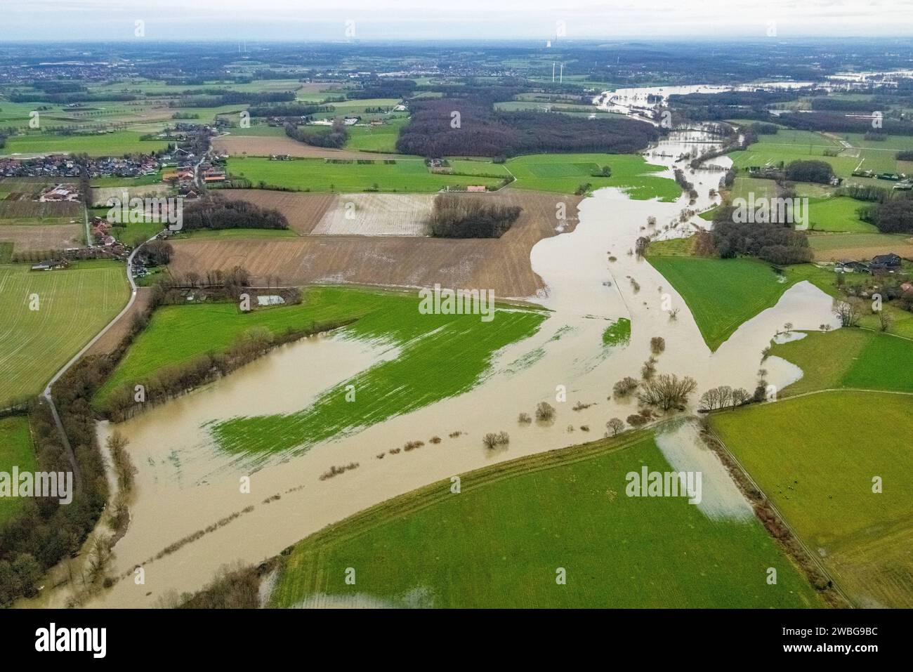 Luftbild vom Hochwasser der Lippe, Weihnachtshochwasser 2023, Fluss ...