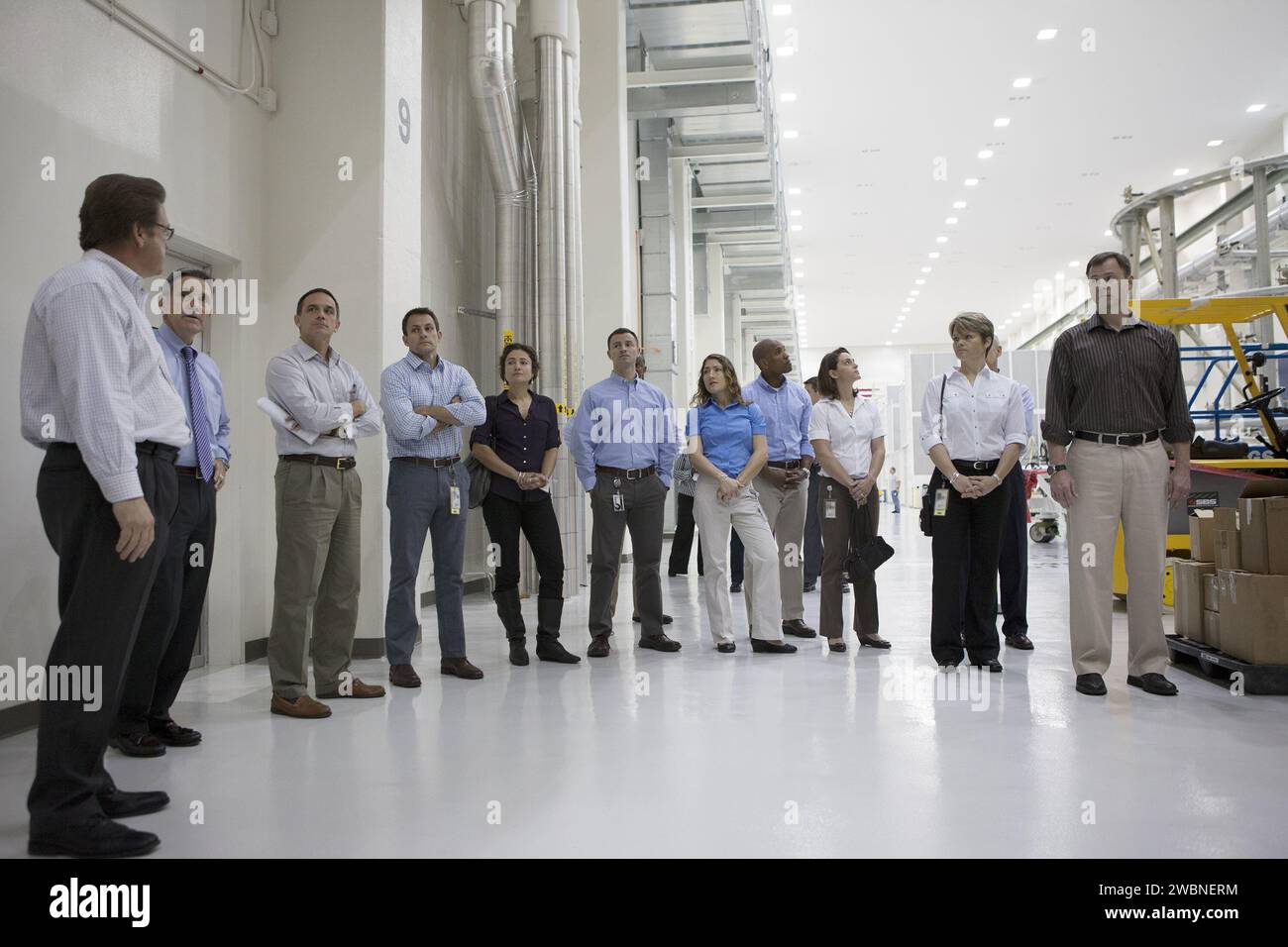 CAPE CANAVERAL, Ban. Nell'Operations and Checkout Building del Kennedy ...