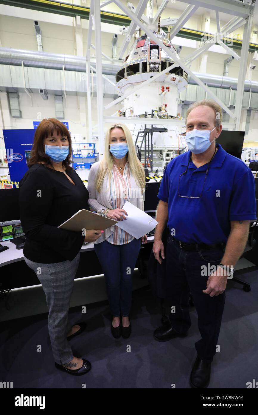 Da sinistra, Michelle Clontz e Sharon Prisco, con le operazioni di ...