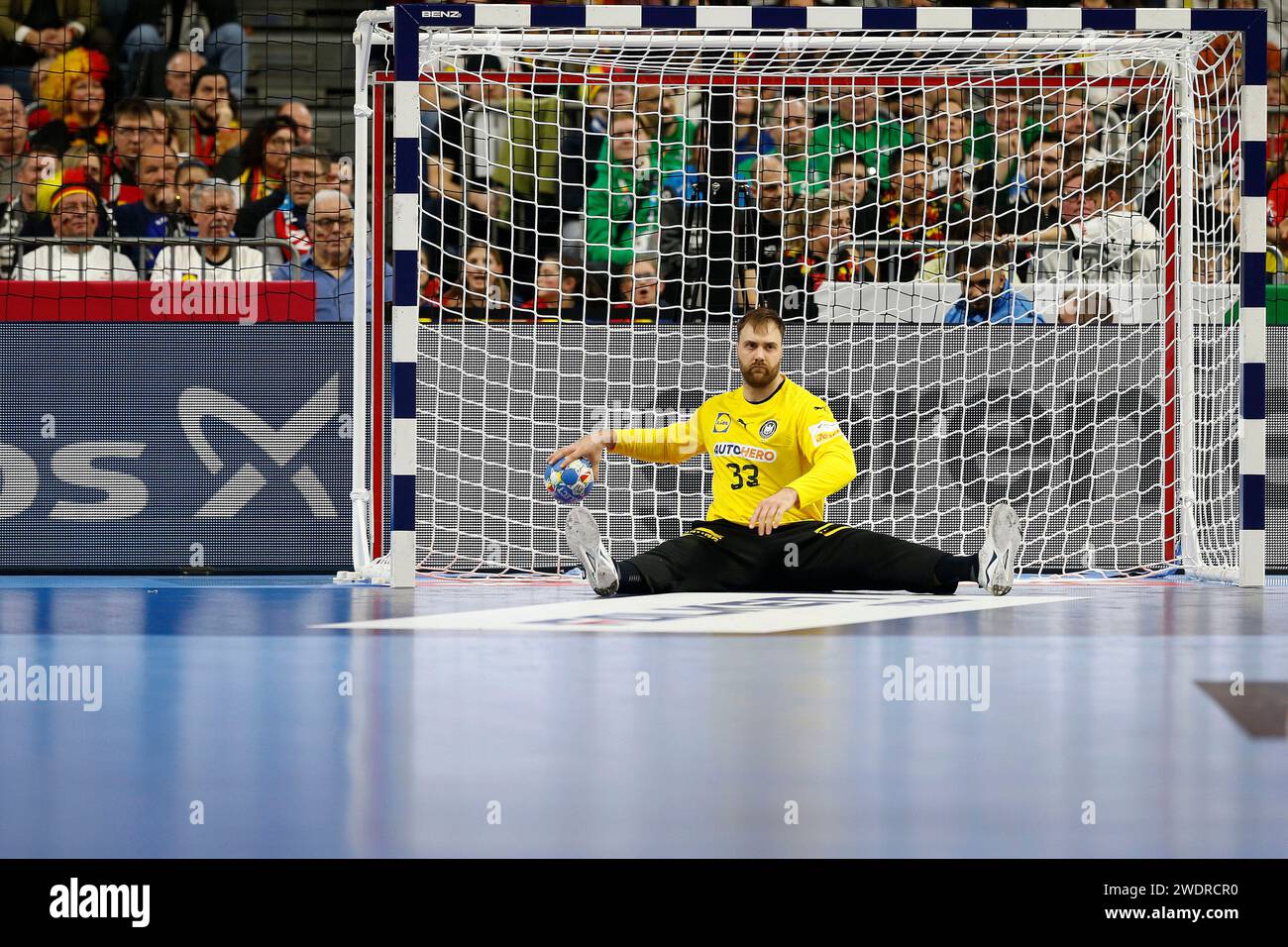 Handball torwart immagini e fotografie stock ad alta risoluzione - Alamy