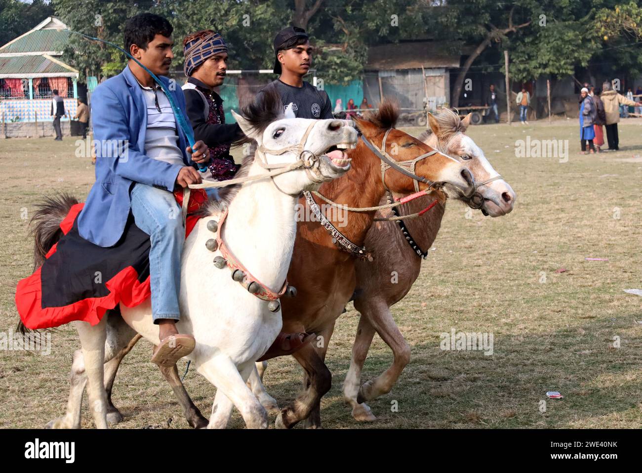Nawabganj, Dacca, Bangladesh. 23 gennaio 2024. Prima dell'inizio del ...
