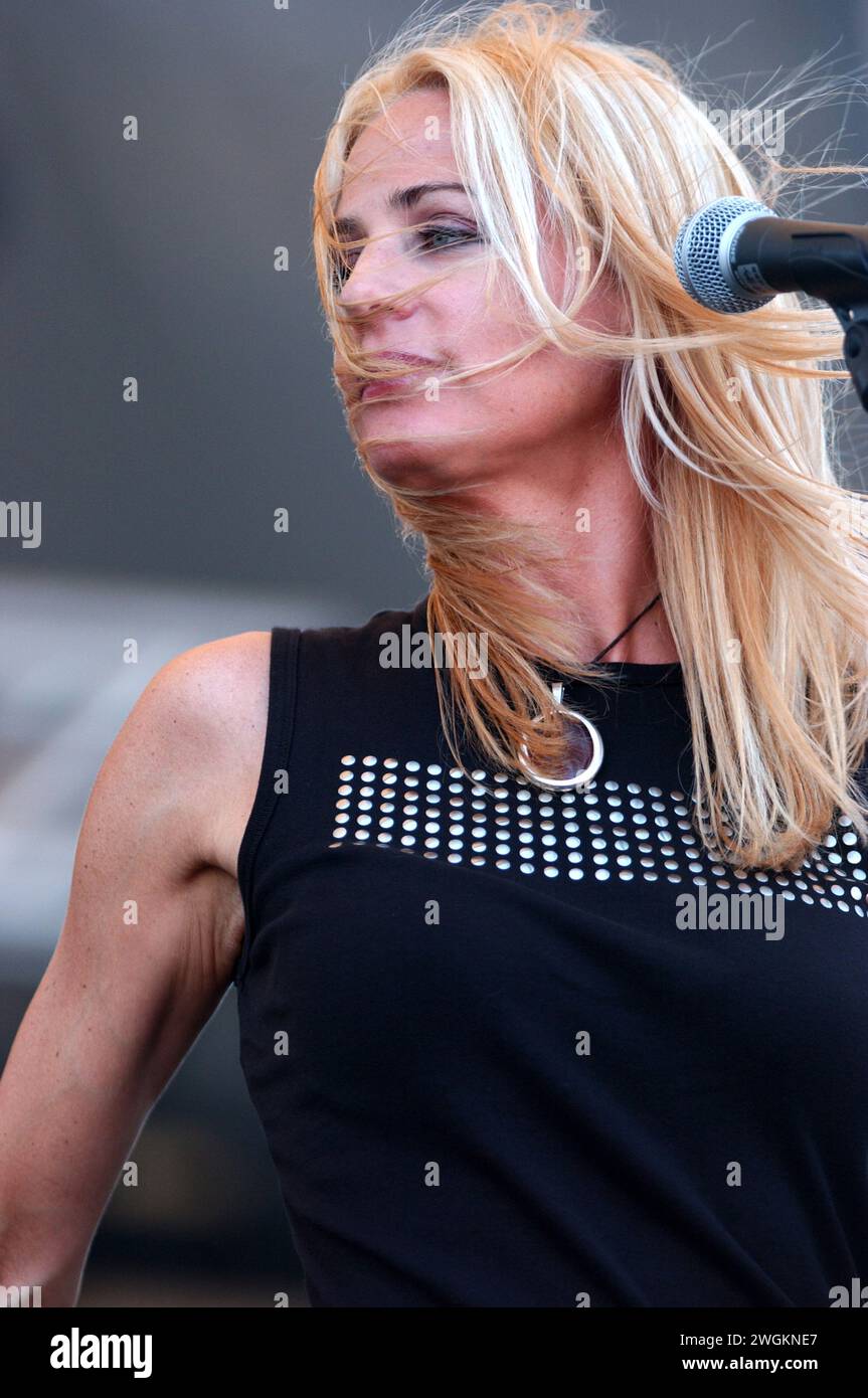 Gi kalweit delta v cantante immagini e fotografie stock ad alta ...