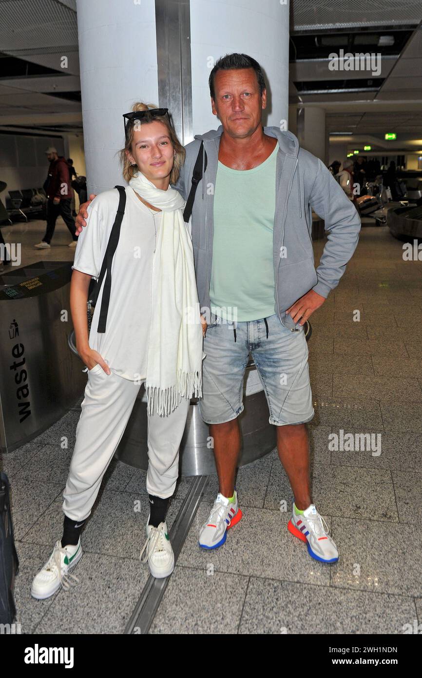 RTL - Dschungelcamp 2024. Anya Elsner und Michael Elsner anläßlich der ...