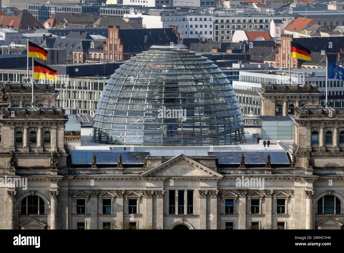 Reichstag building aerial immagini e fotografie stock ad alta ...