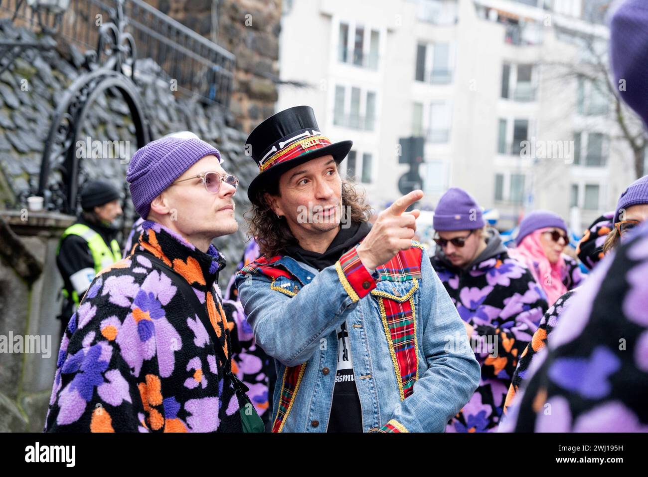 Koelner Rosenmontagszuges 2024 Oliver Niesen der Saenger der Band Cat ...