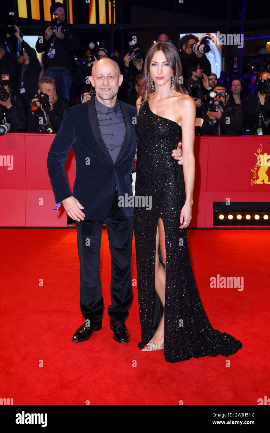 Juergen Vogel und Natalia Belitski bei der Eroeffnung der 74. Berlinale Internationale ...