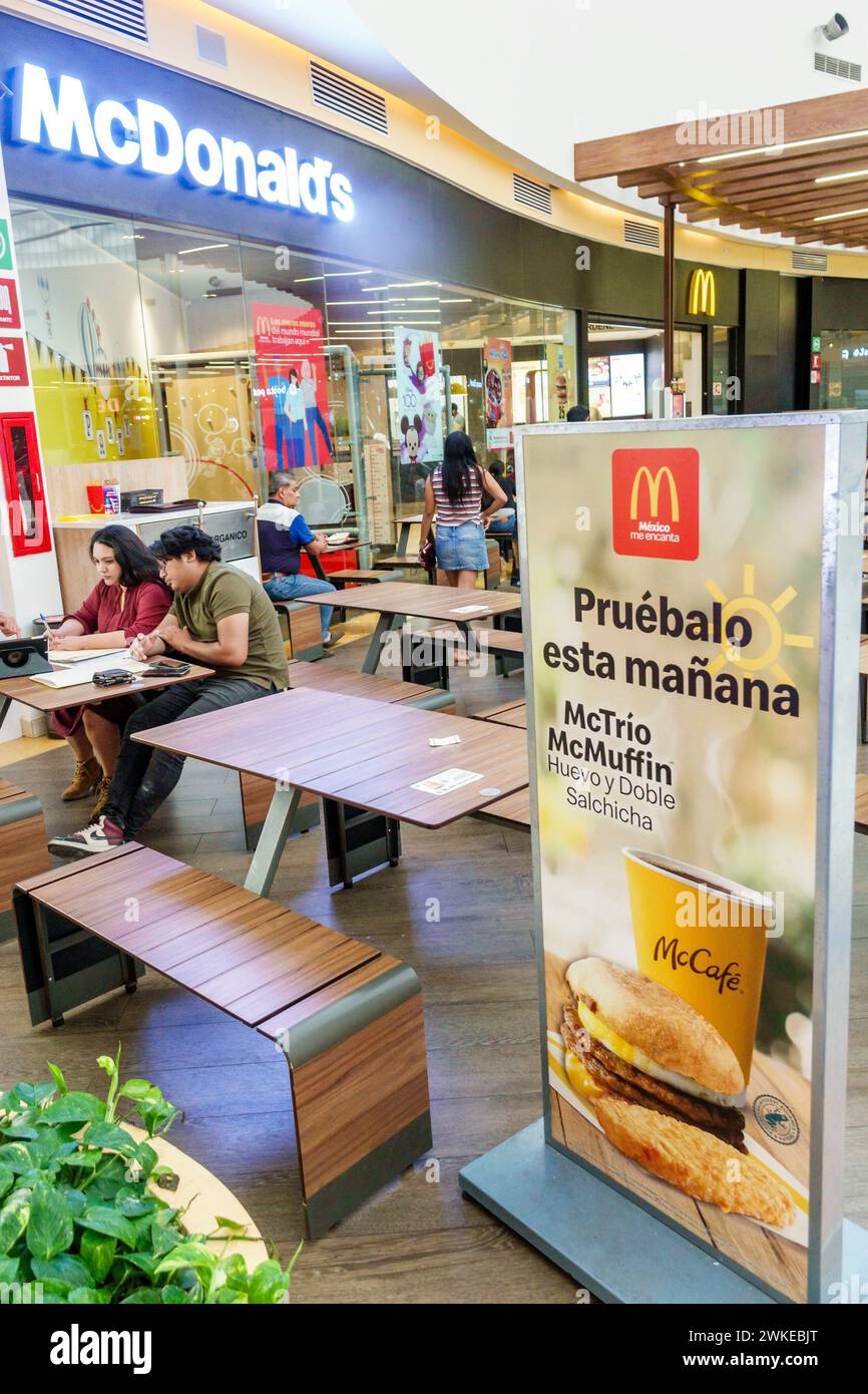 Cartello pubblicitario mangiare fuori immagini e fotografie stock ad ...