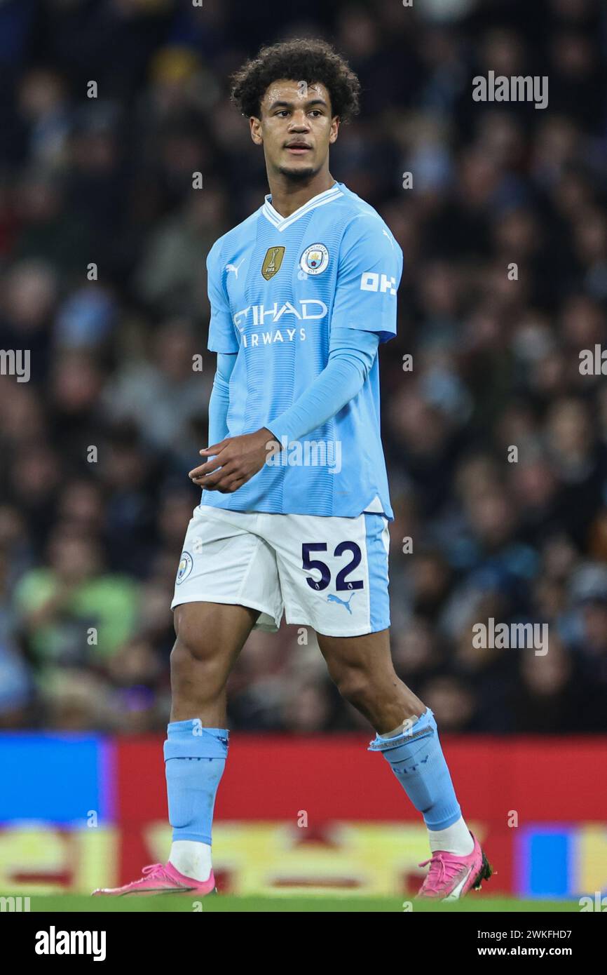 Oscar Bobb del Manchester City durante la partita di Premier League ...
