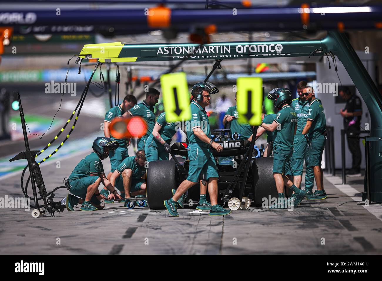 18 PASSEGGIA Lance (CAN), Aston Martin F1 Team AMR24, azione durante i ...