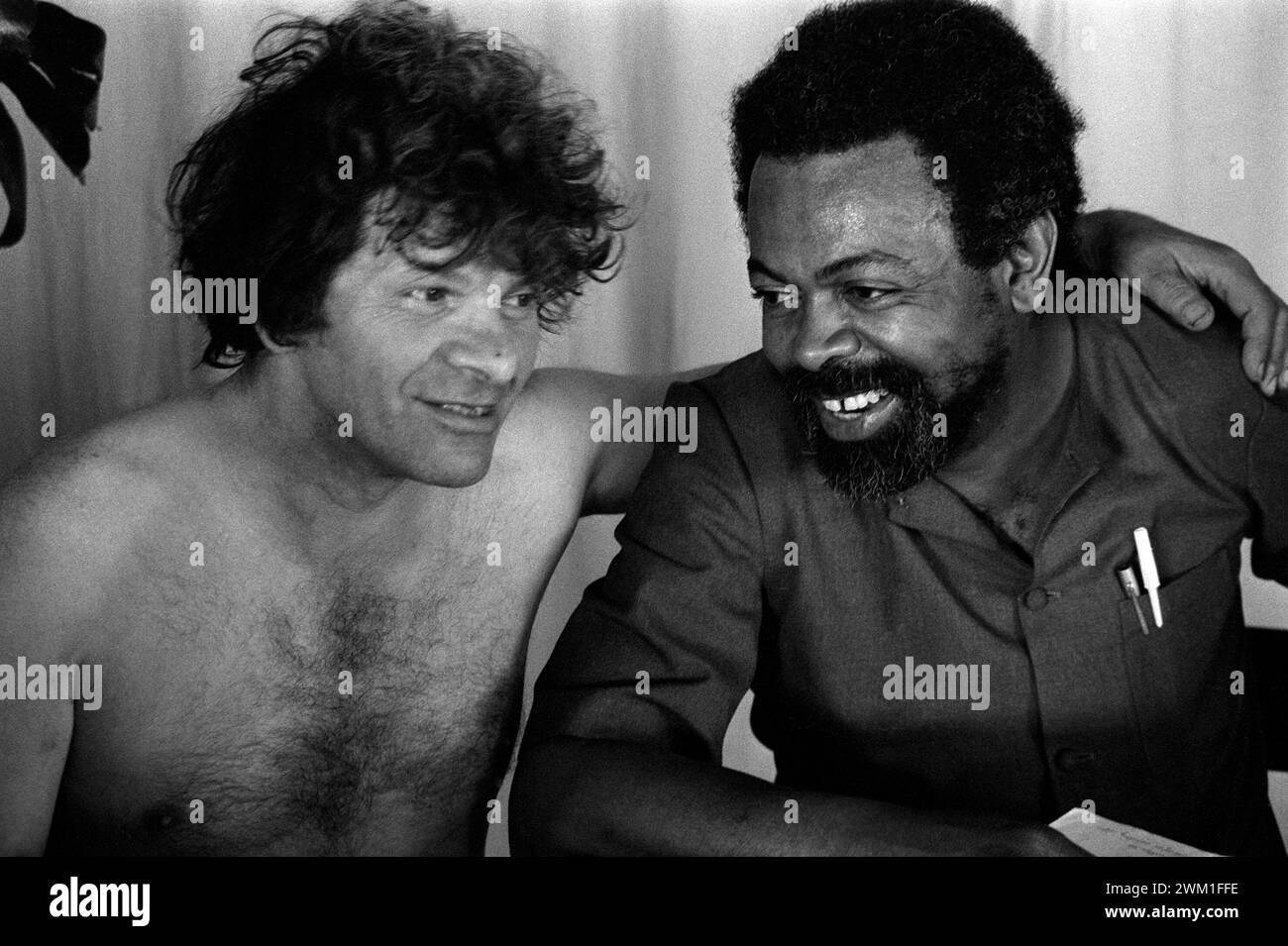 Escritores y poetas immagini e fotografie stock ad alta risoluzione - Alamy