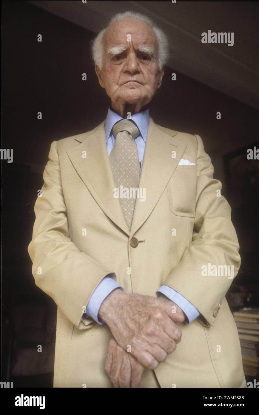 Leonida repaci immagini e fotografie stock ad alta risoluzione - Alamy