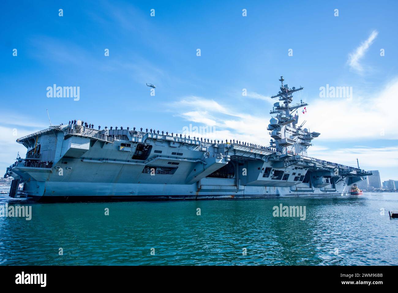 240223-N-HH215-1081 SAN DIEGO (23 febbraio 2024) i marinai assegnati ...