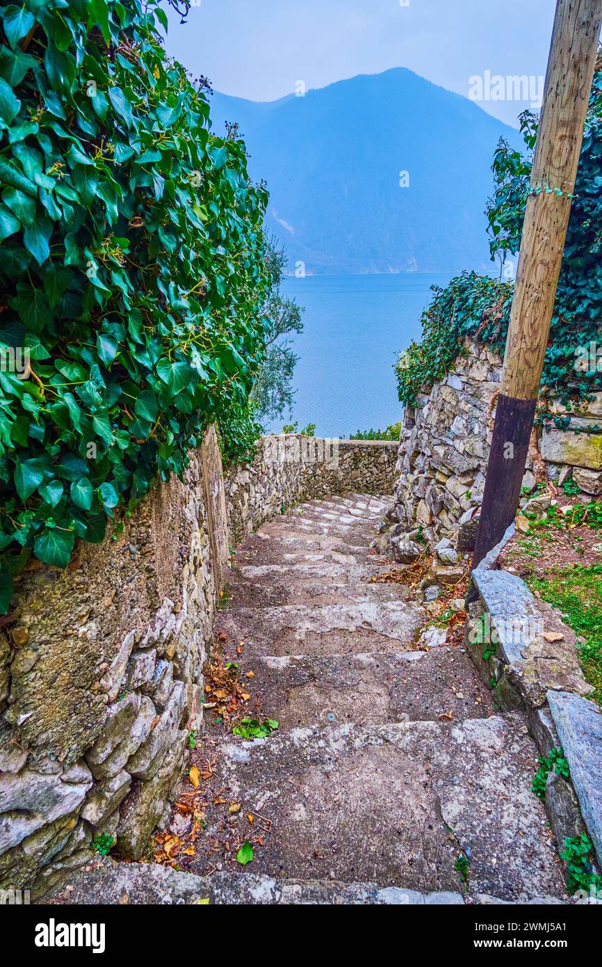 Ripida discesa nel lago immagini e fotografie stock ad alta risoluzione ...