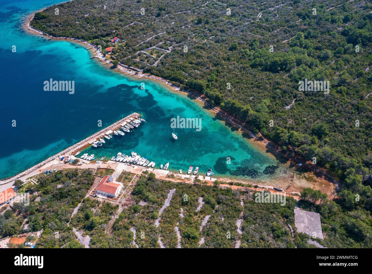 Villaggio del mali iz immagini e fotografie stock ad alta risoluzione ...