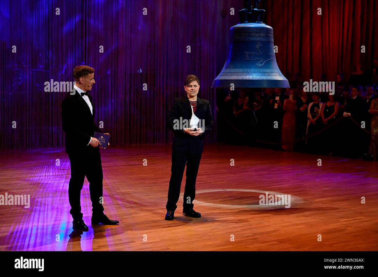 Tom Wlaschiha e Michael Patrick Kelly beim 16 anni. SemperOpernball ...