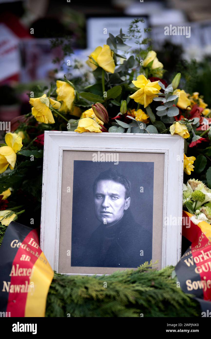 Navalny Memorial DEU, Deutschland, Germania, Berlino, 01.03.2024 foto ...