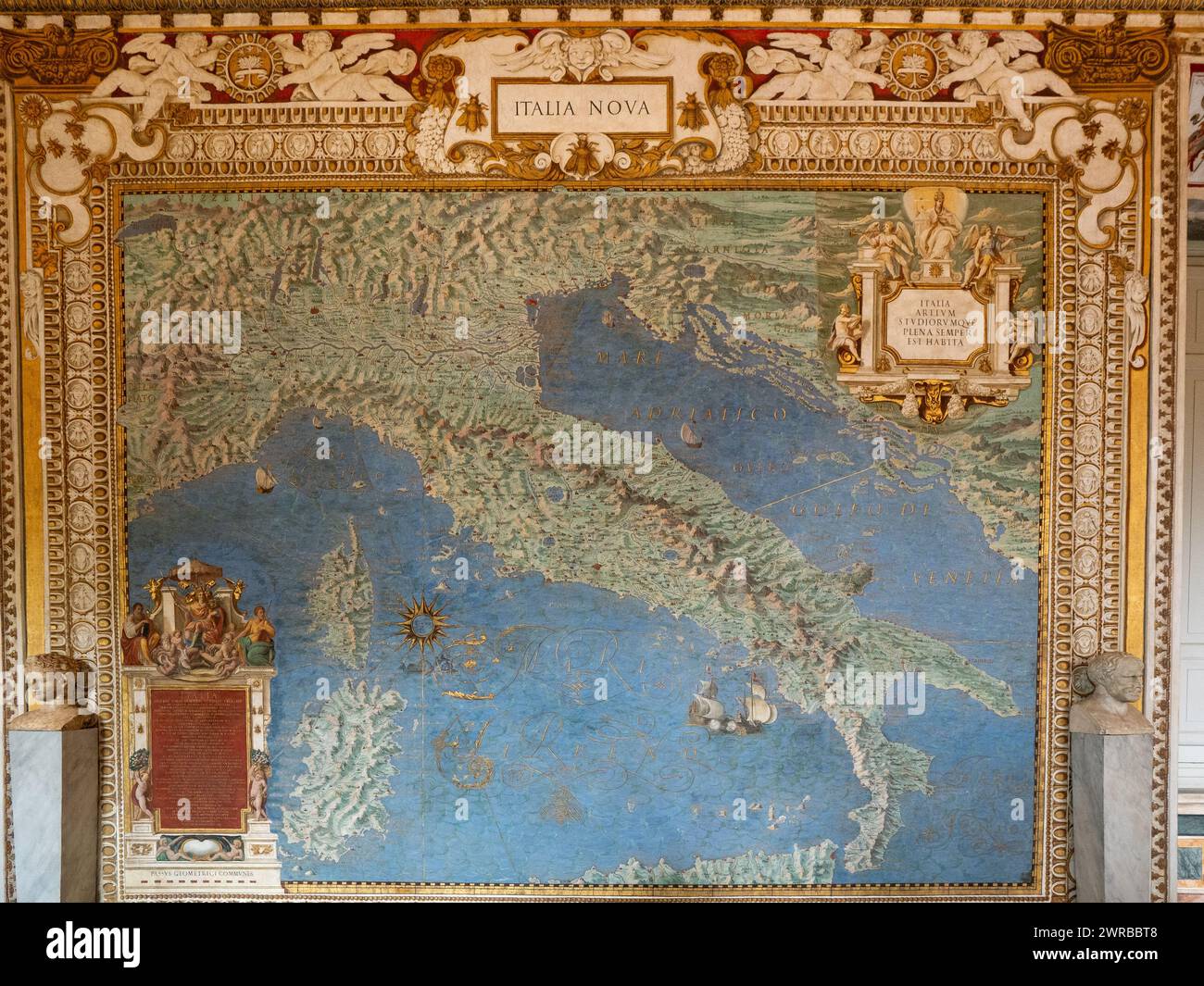 Galleria di mappe vaticano immagini e fotografie stock ad alta risoluzione - Alamy