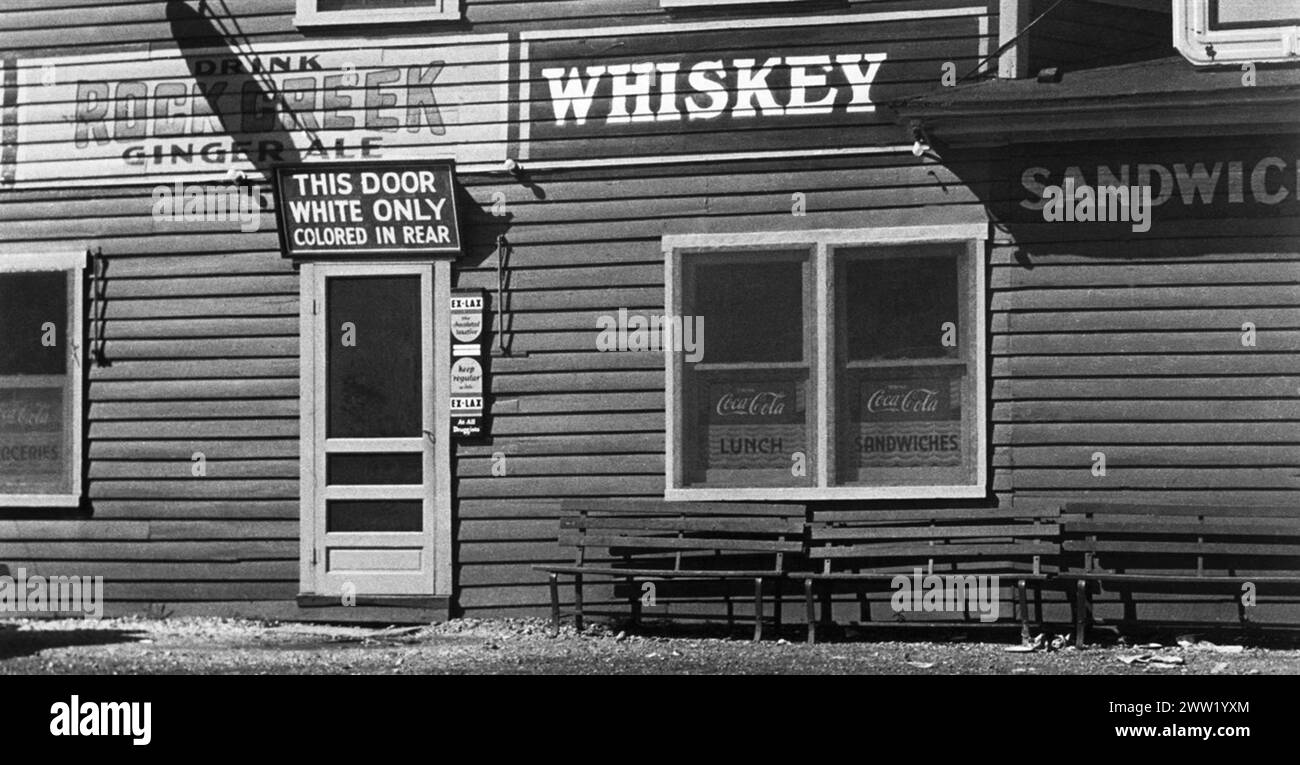 Jim crow laws immagini e fotografie stock ad alta risoluzione - Alamy