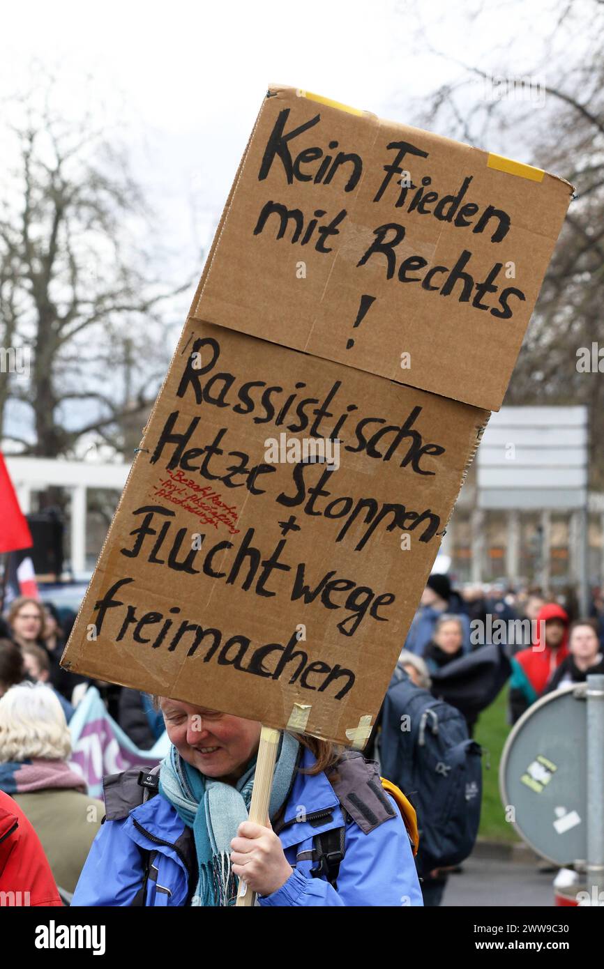 BGR - BÜNDNIS GEGEN RECHTS - ZUSAMMEN GEGEN FASCHISMUS - Demo gegen Rechtsextremismus in ...