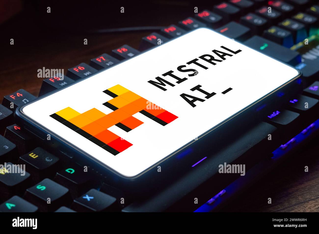 Mistral ai logo immagini e fotografie stock ad alta risoluzione - Alamy