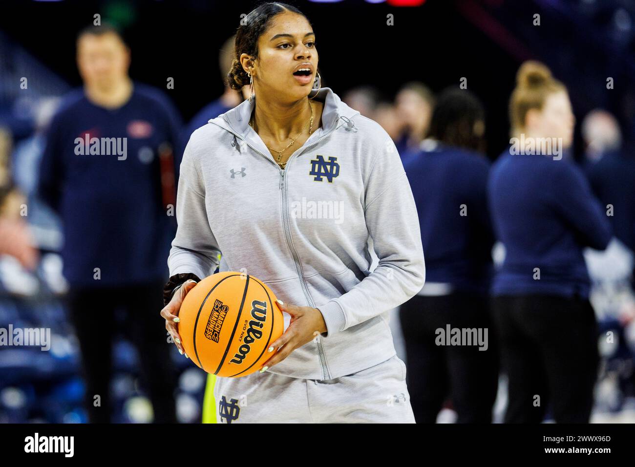 25 marzo 2024: La guardia di Notre Dame Cassandre Prosper (4) durante ...