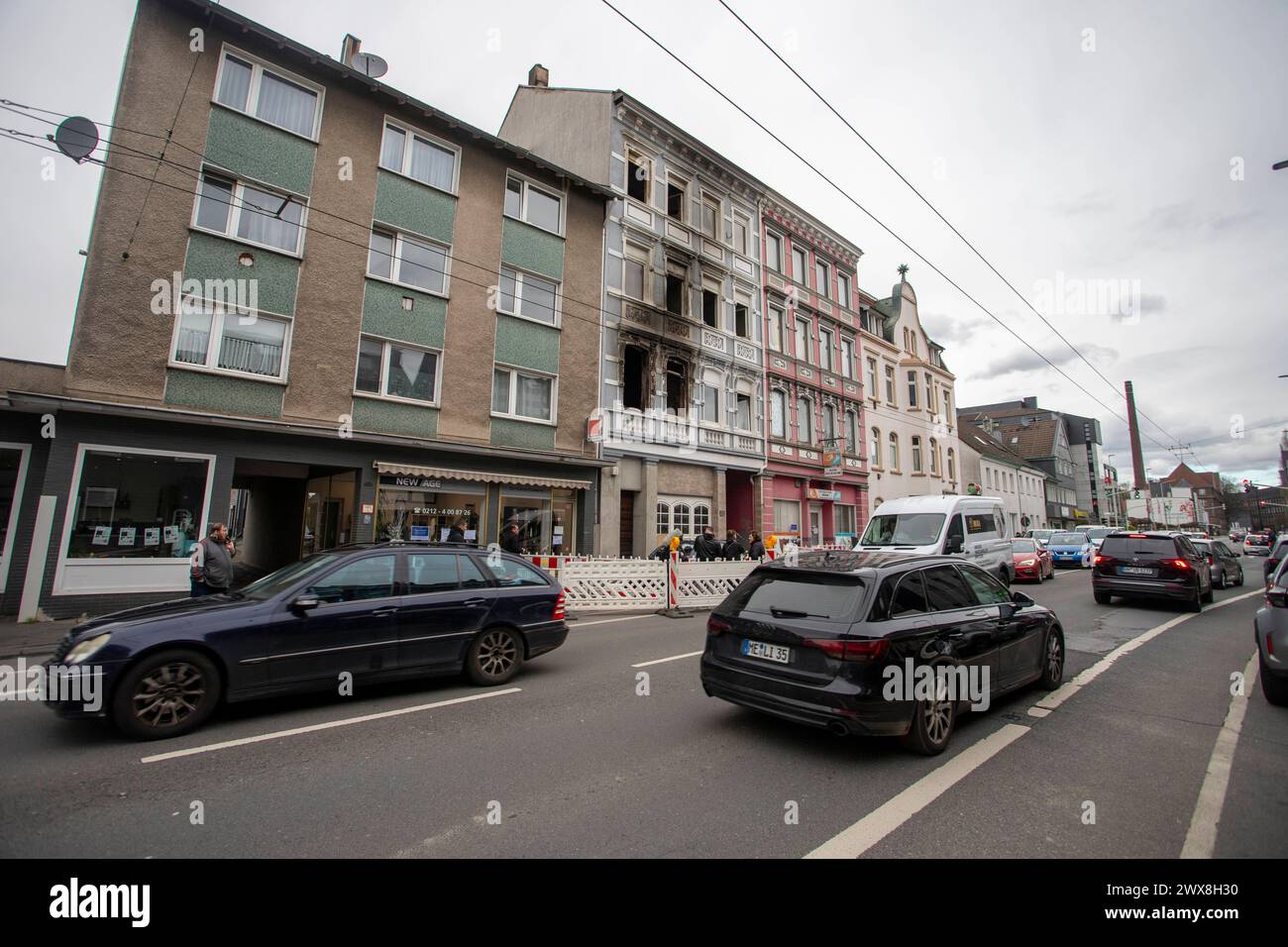 Trauerkundgebung a Solingen für die vier Verstorbenen im Haus ...