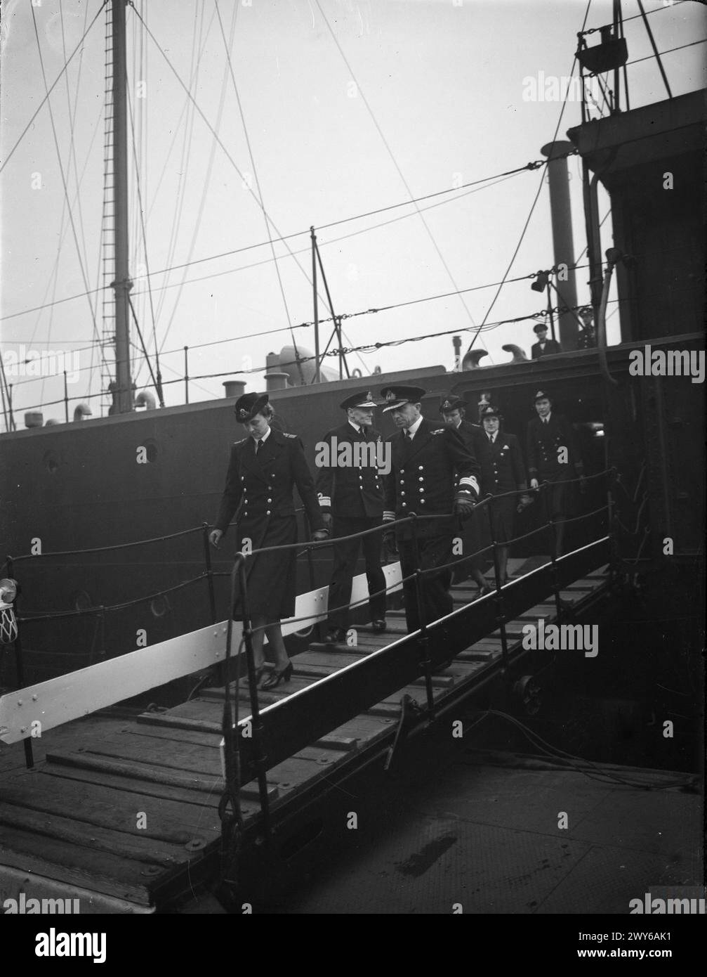 LA DUCHESSA DI KENT VISITA LA HMS PRESIDENT. IL 15 MARZO 1943 ...