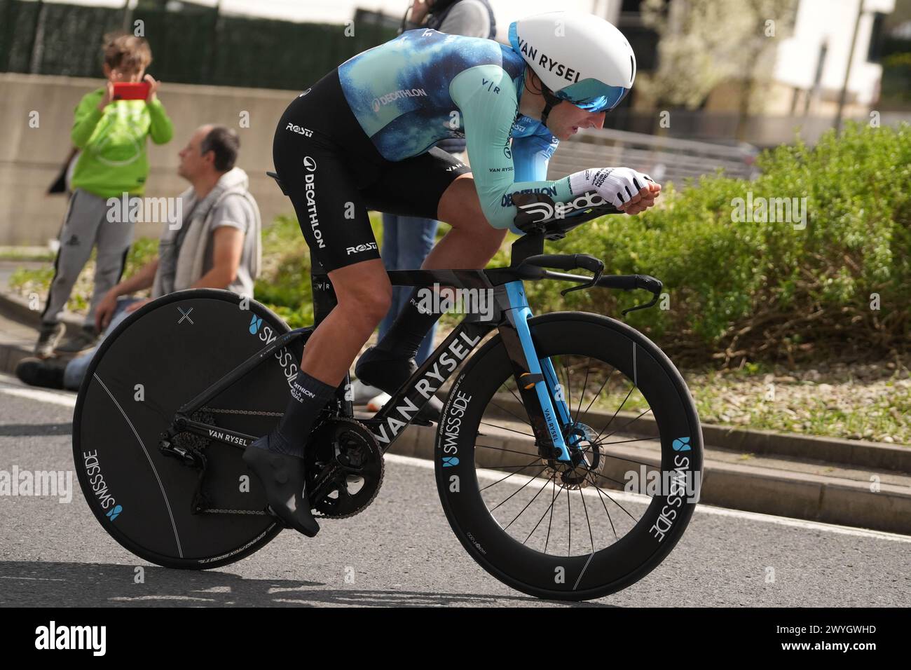 PETERS Nans Decathlon AG2R la Mondiale Team durante l'Itzulia Basque Country 2024, evento ...