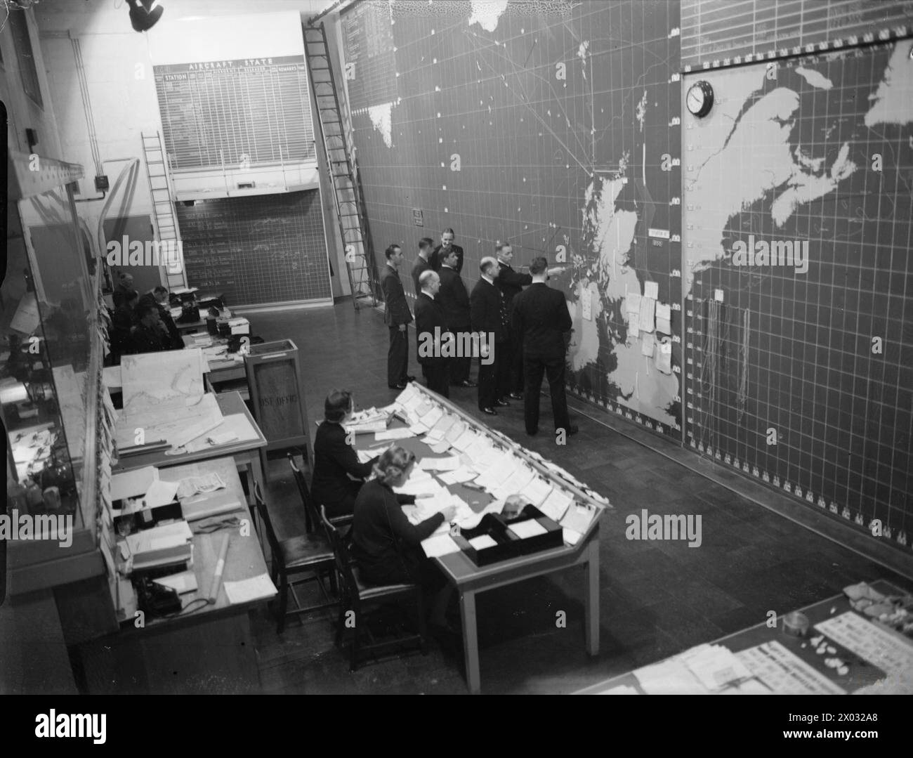 La sala operativa del Western Approaches Command, Derby House ...