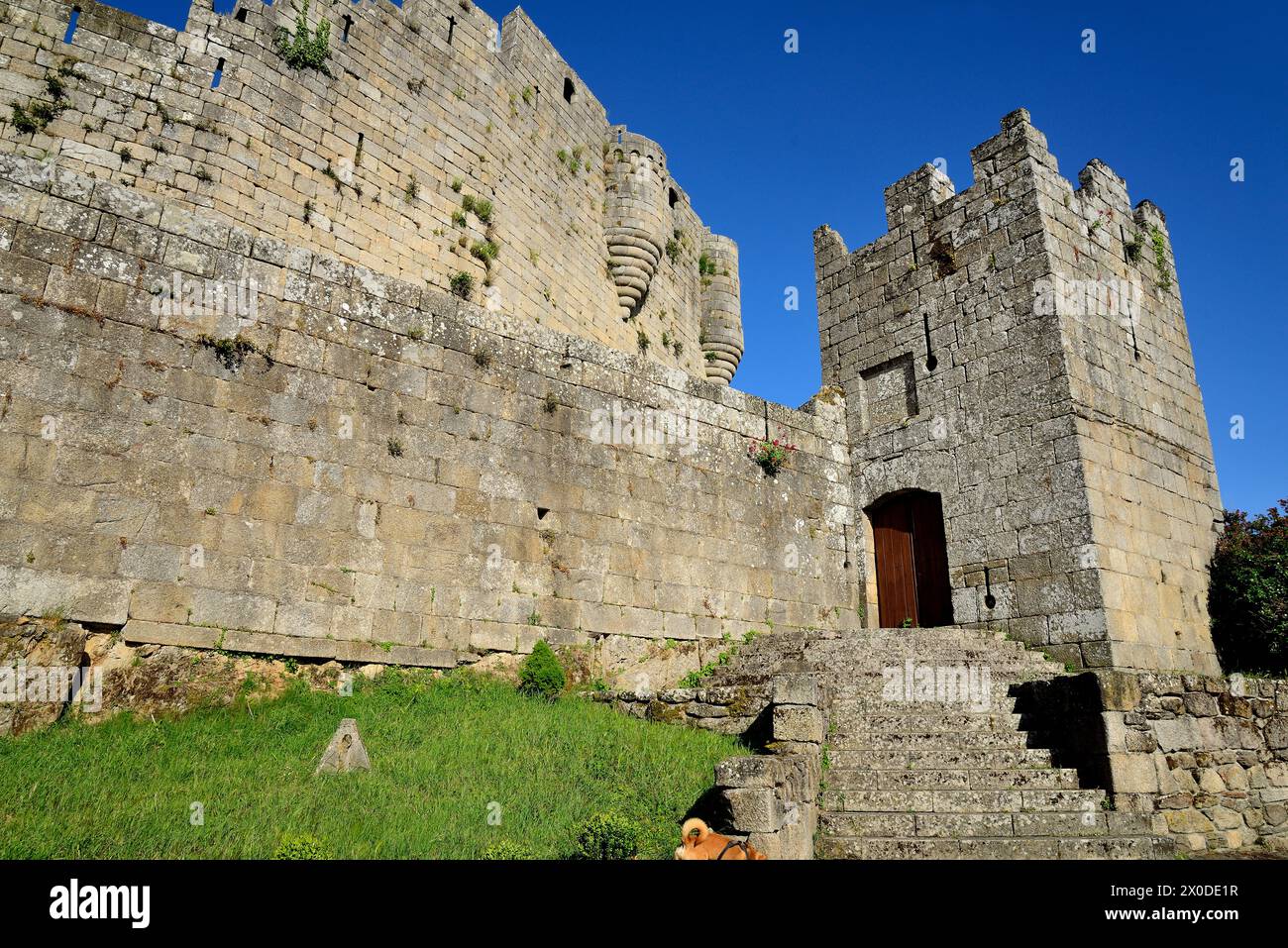 Pueblos bonitos immagini e fotografie stock ad alta risoluzione - Alamy