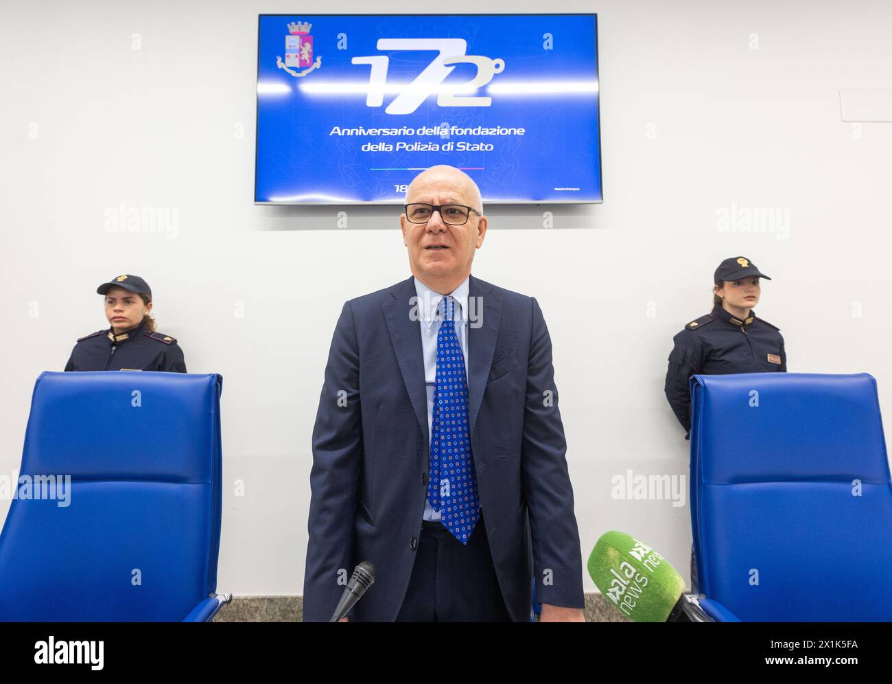 Milano, Italia. 17 aprile 2024. Il questore di Milano Giuseppe Petronzi ...