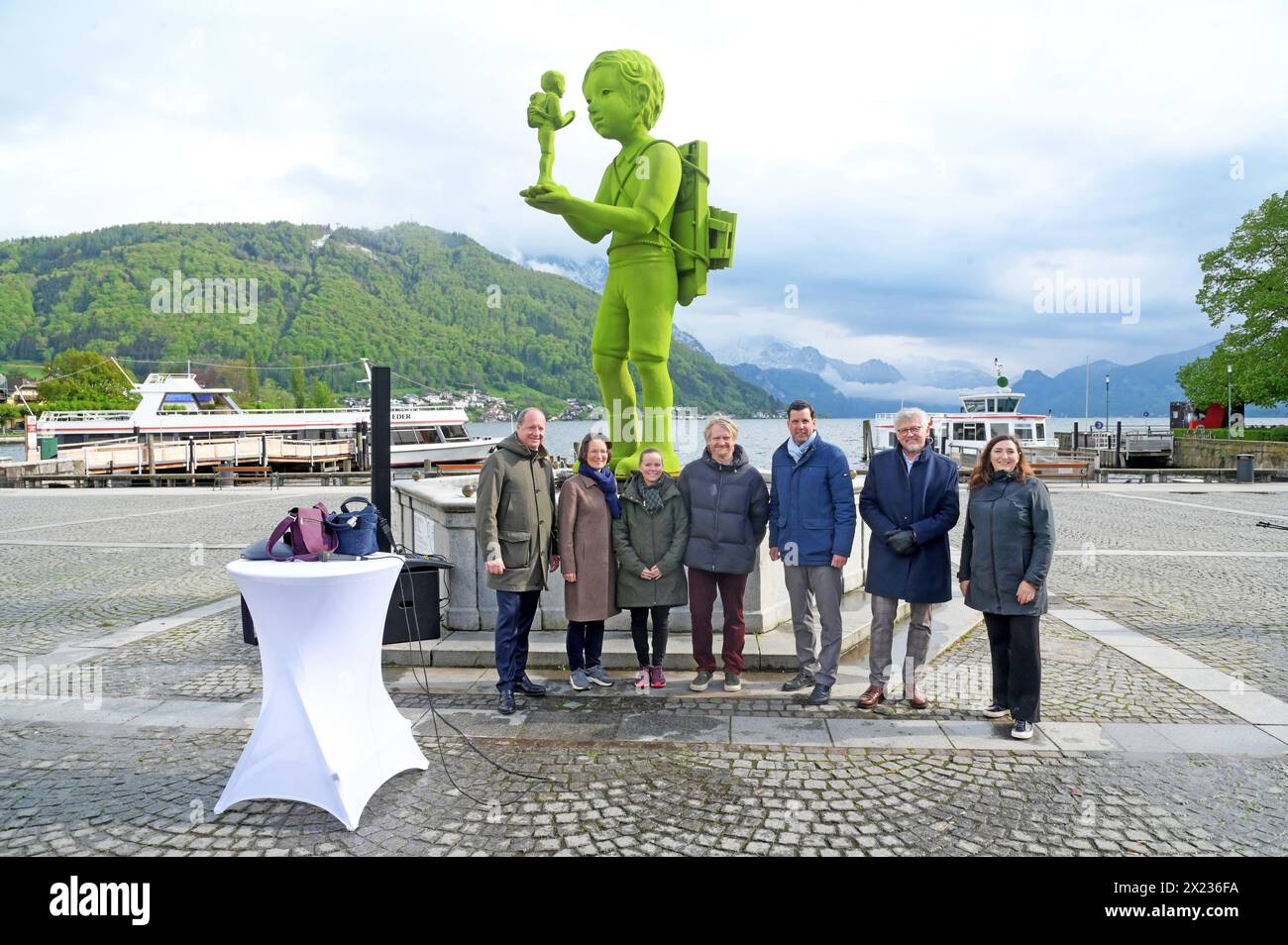 Einweihung des Kunstwerkes la Communication aus der Kunstserie Moss ...