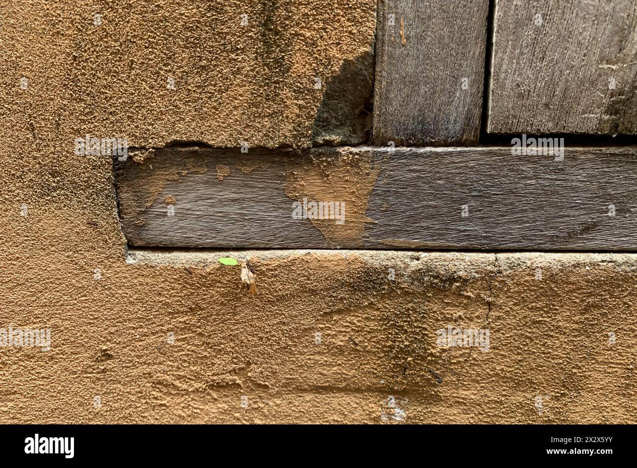 Caduta delle pareti immagini e fotografie stock ad alta risoluzione - Alamy