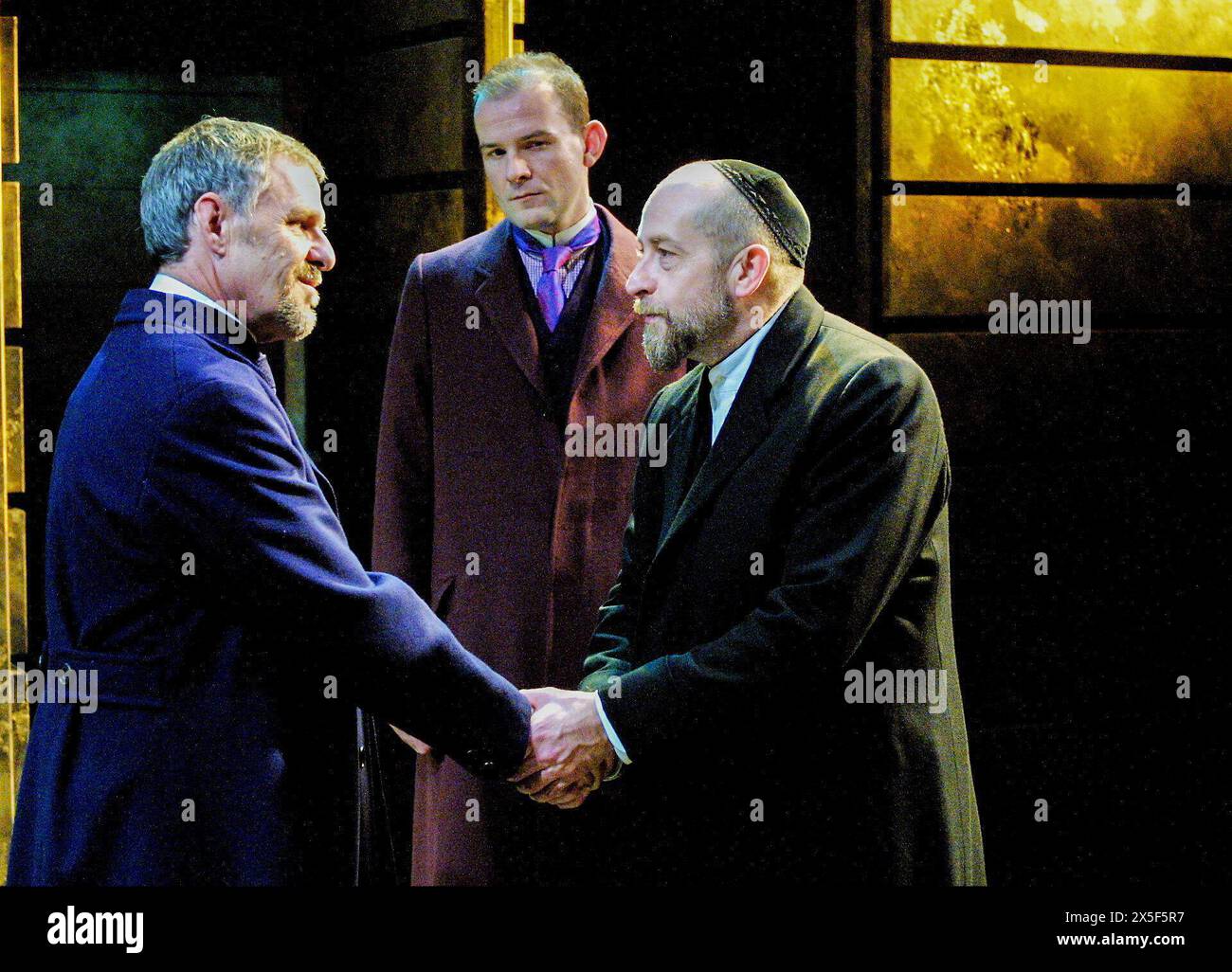 l-r: Ian Gelder (Antonio), Paul Hickey (Bassanio), Ian Bartholomew ...