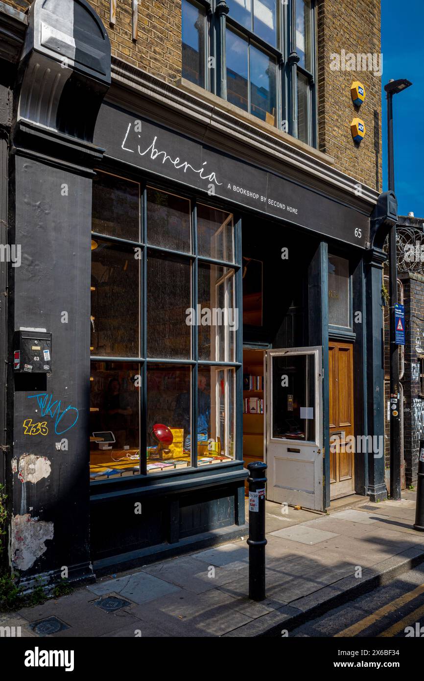 Libreria Libreria in Hanbury Street East London. Piccola libreria ...